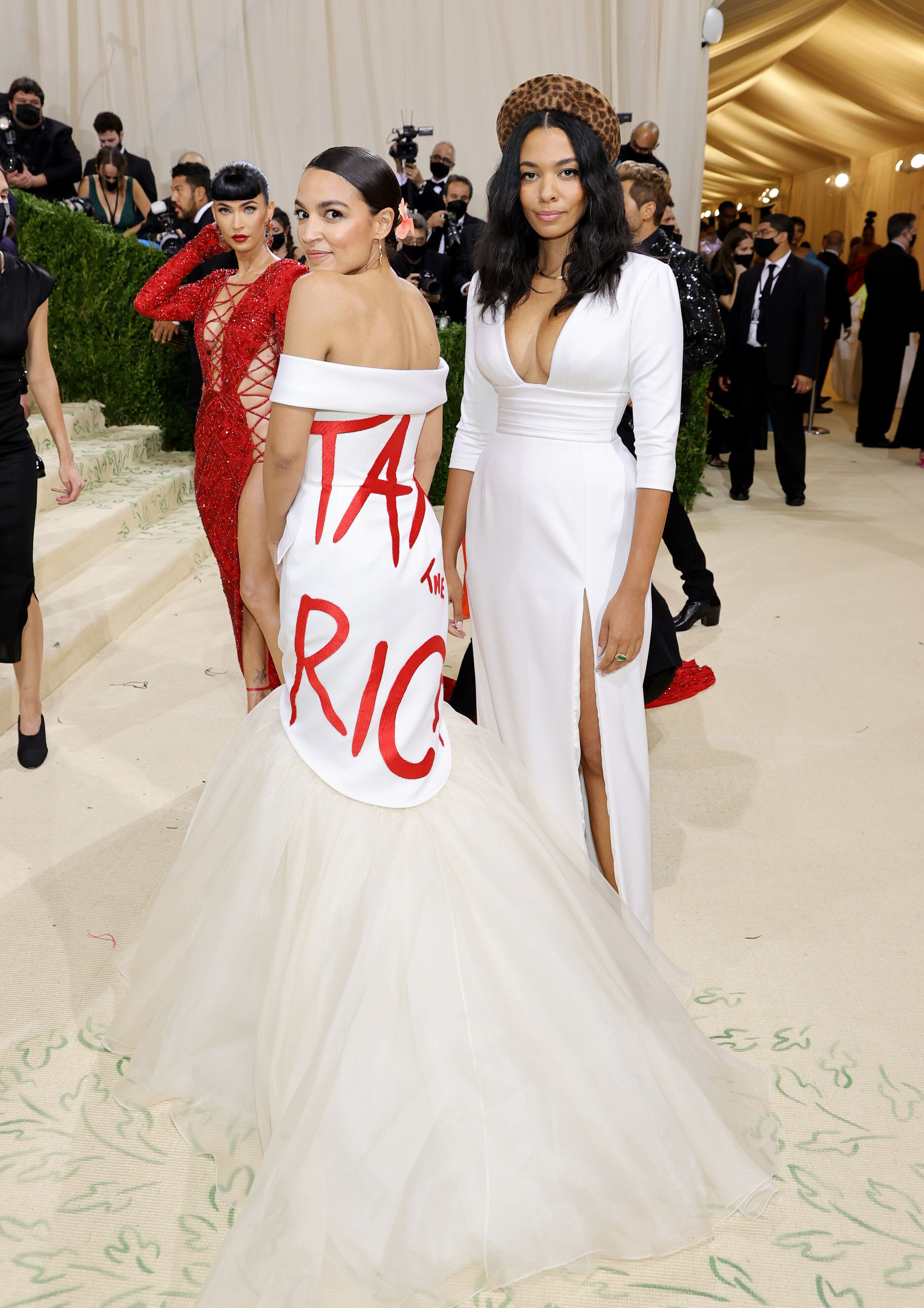 Alexandria Ocasio-Cortez’s Met Gala Dress Makes Bold Political ...